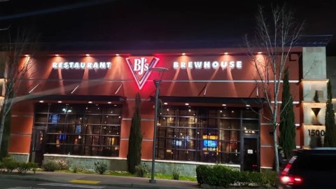 BJ's Restaurant & Brewhouse