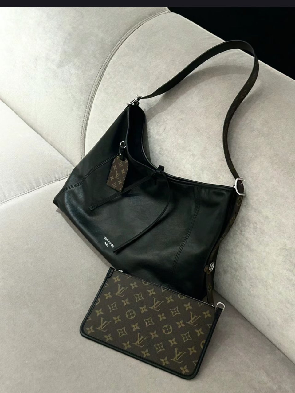 📢LV carry all 出羊皮款了 | 社区时尚精选