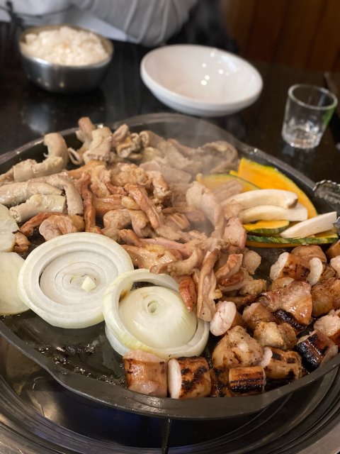 二刷Moo Bong Ri｜牛骨湯好暖身！ | 社区美食精选