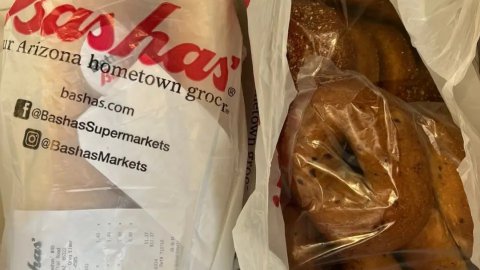 Arizona这家Bashas’超市的bakery真好吃