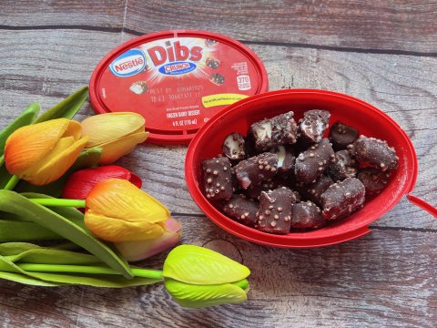 Nestle Dibs香草脆皮巧克力冰淇淋 | 社区美食精选