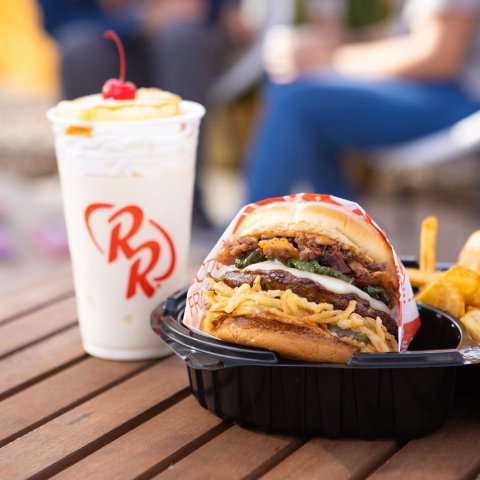 Red Robin 限时活动 包括汉堡+薯条+饮料 三款口味可选 套餐仅$10 - 北美省钱快报