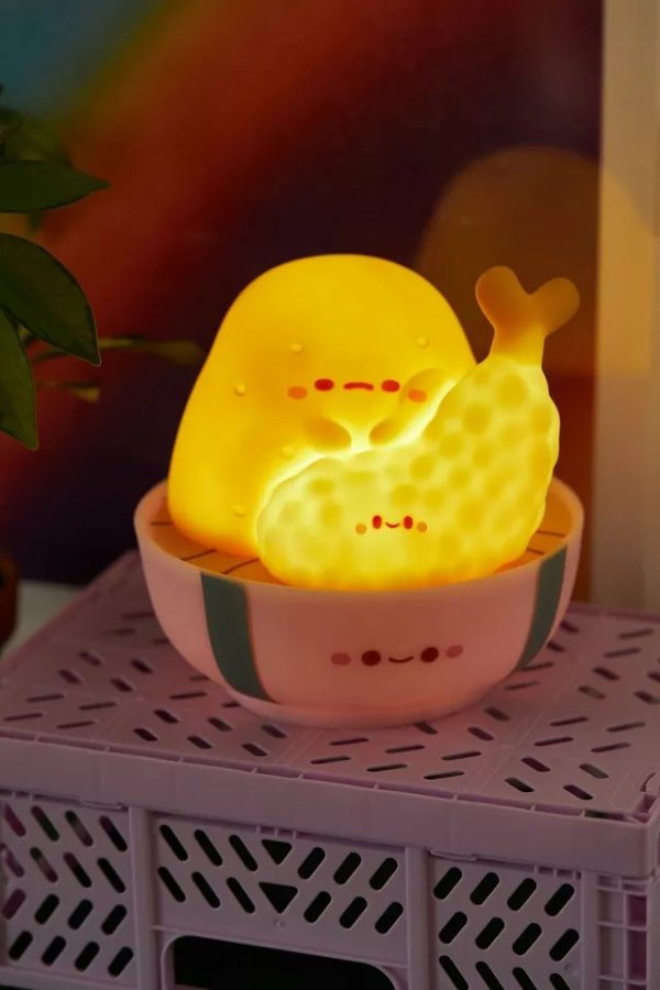 Urban Outfitters SMOKO Tayto Potato Tempura Ambient Light 26.00