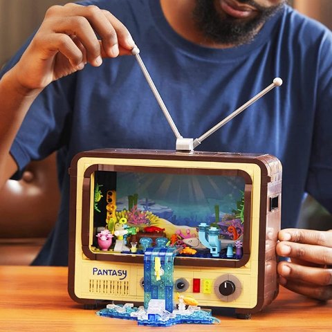 PANTASY Retro TV Building Kit Construction TV Model $43.59