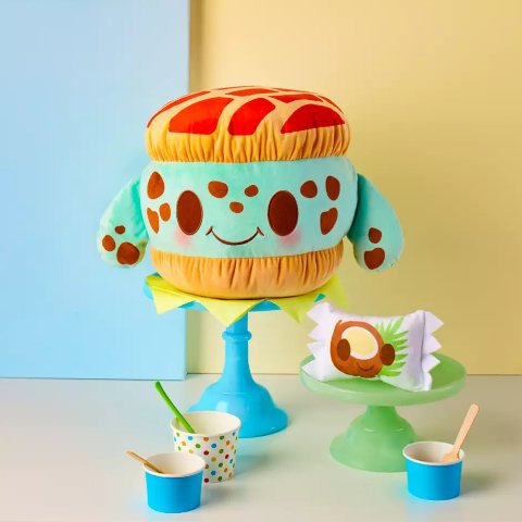 Squirt Concha Bread Ice Cream Sandwich Disney Munchling Plush – Gourmet ...