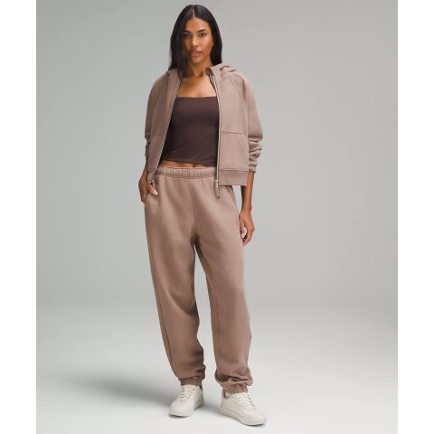 Scuba Mid-Rise Oversized Jogger Short Scuba 中腰运动裤 Short $118.00 超值好货 ...