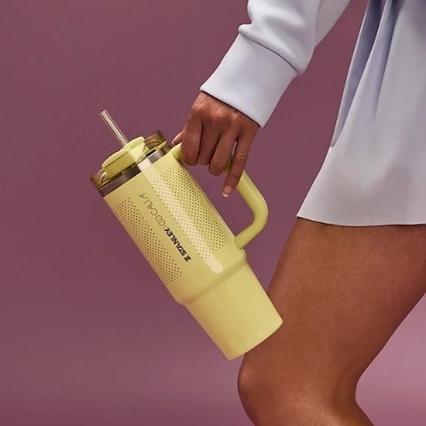 X CALIA 30 oz. Quencher H2.0 FlowState Tumbler X CALIA 不锈钢吸管保温杯 30 oz ...