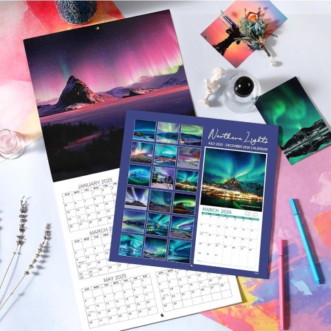 Vindora 北极光挂历 2025-2026年 $3.49